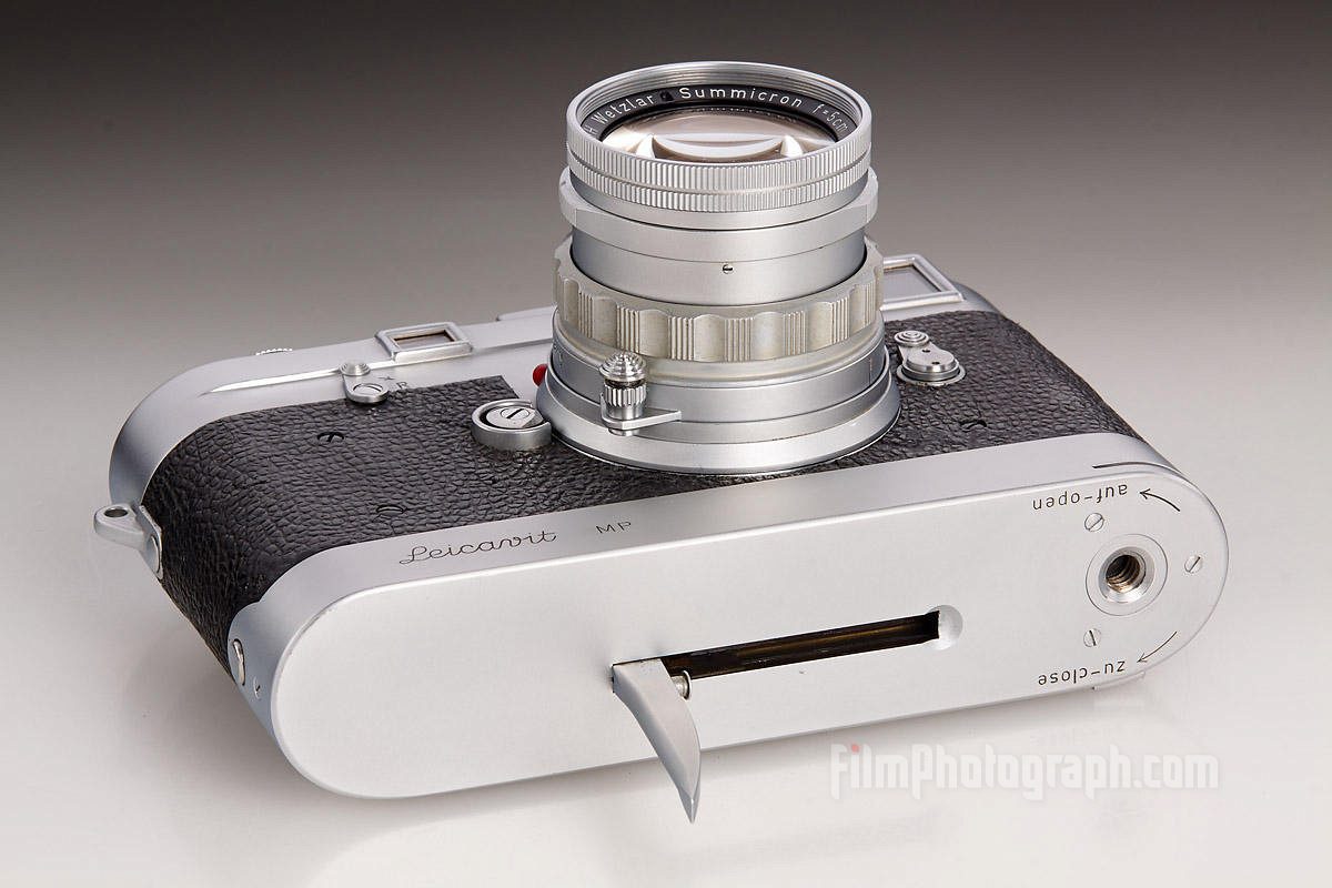 Leica MP chrome - Film Photograph