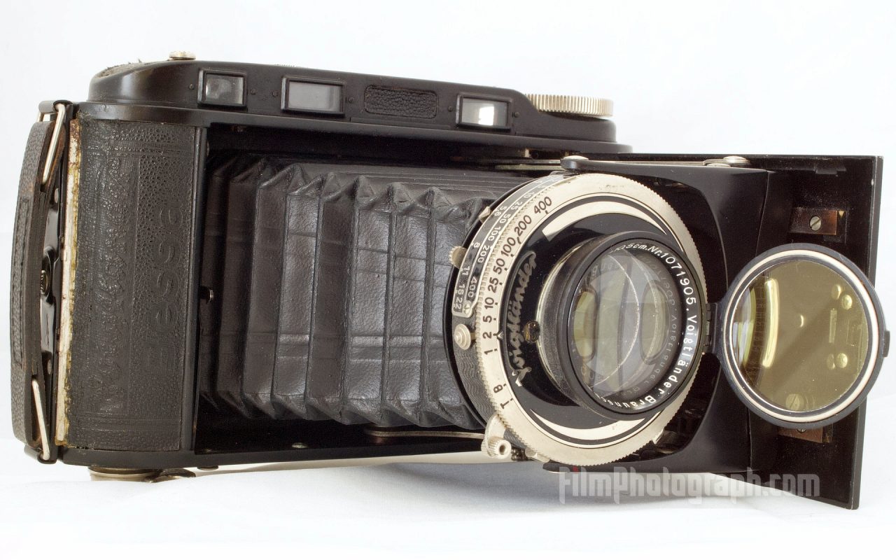 Voigtländer Bessa RF Helomar 3,5/105mm - FilmPhotograph.com