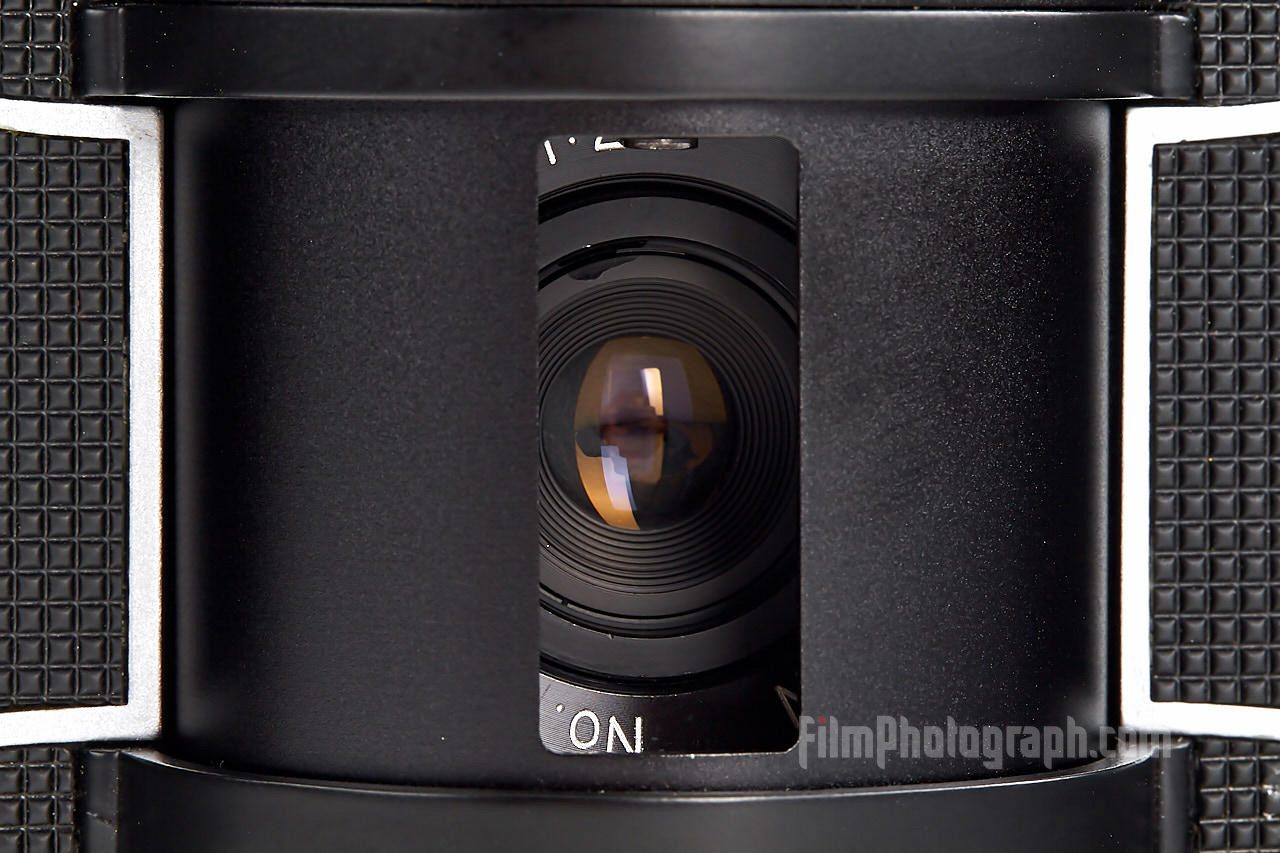 Widelux F8 - FilmPhotograph.com