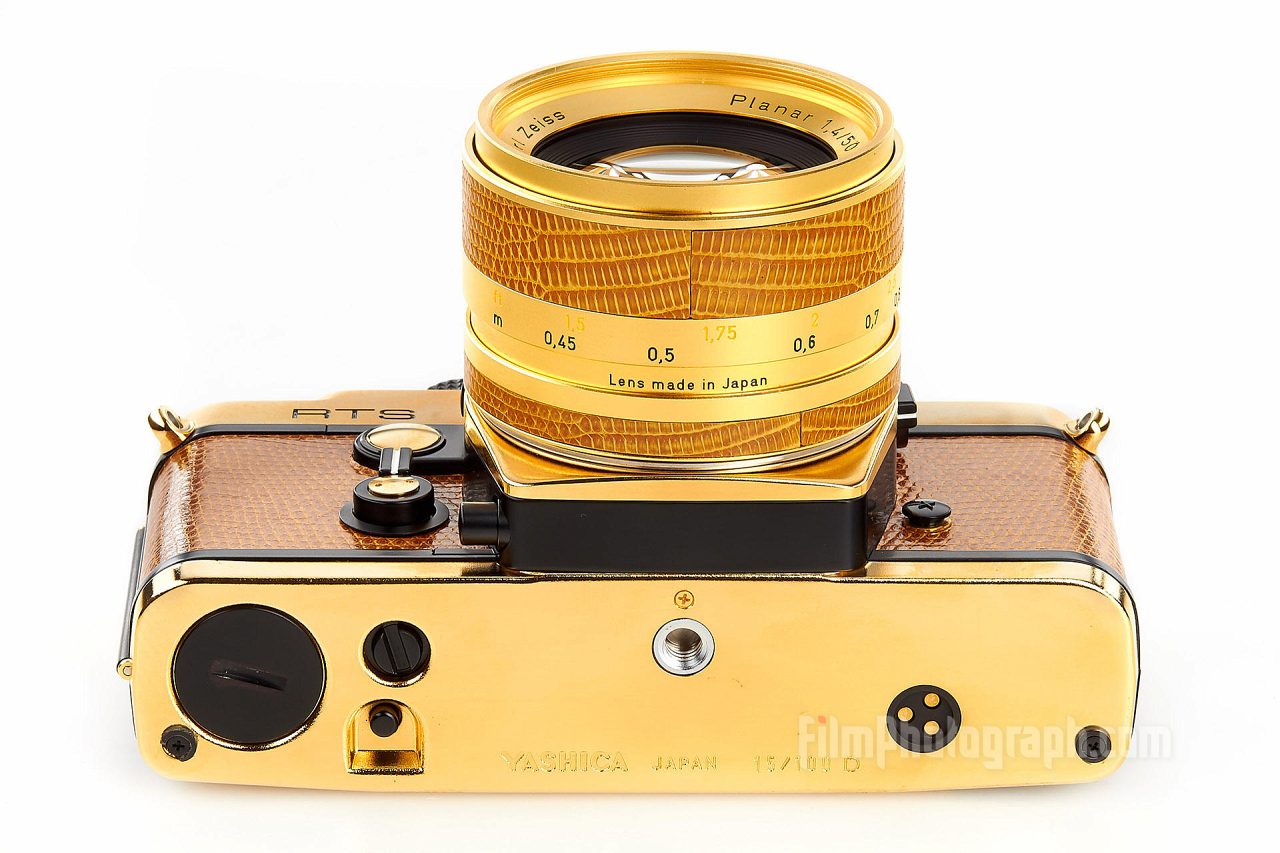 Contax RTS Gold - FilmPhotograph.com