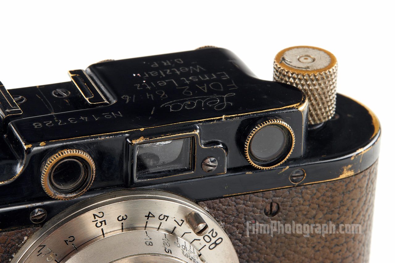 Leica II Mod. D “Swedish Army” - FilmPhotograph.com Leica II Mod. D “Swedish Army” - FilmPhotograph.com