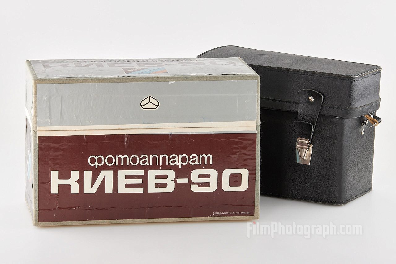Kiev 90 - FilmPhotograph.com