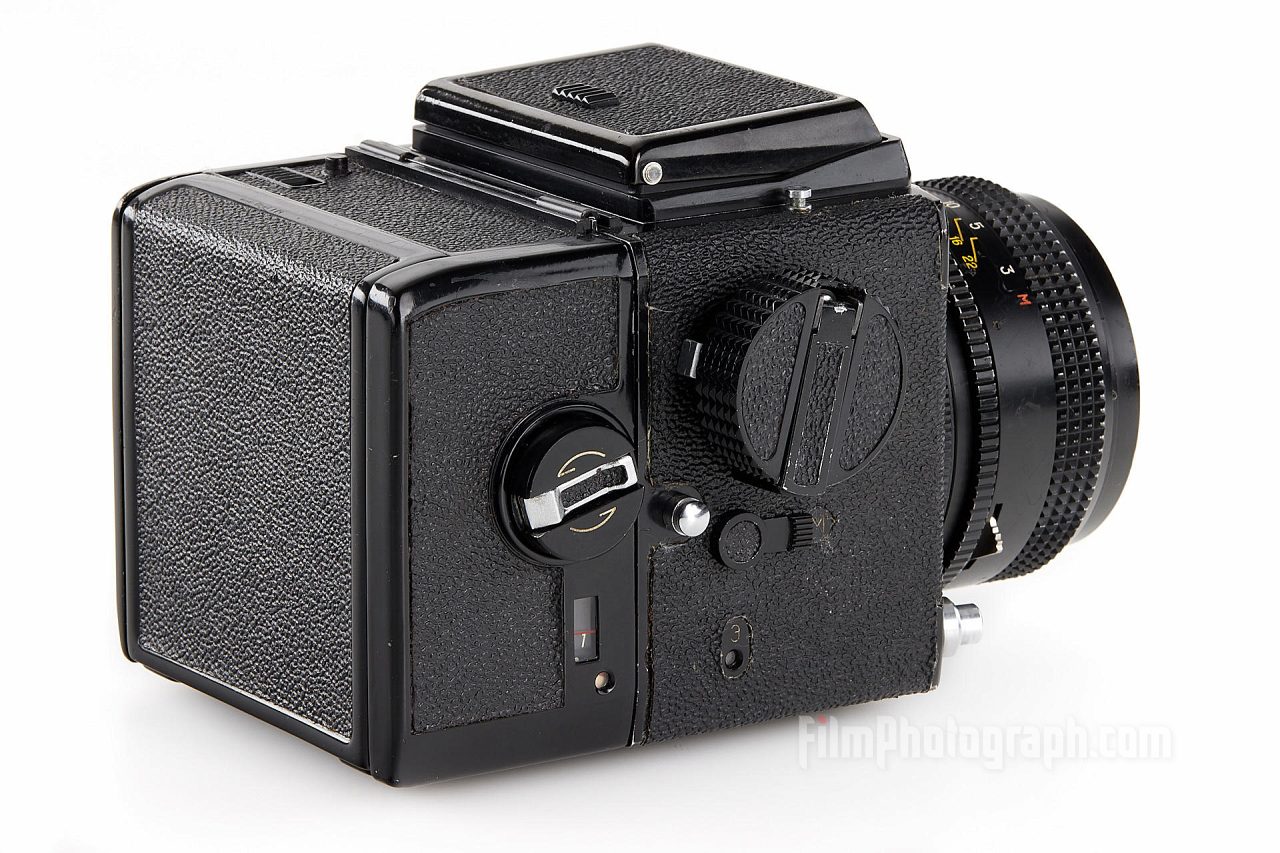 Kiev 90 - FilmPhotograph.com