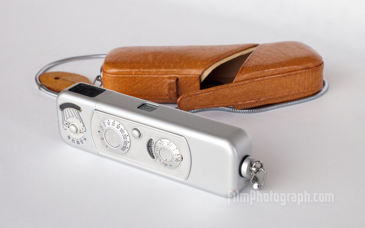 Minox B - FilmPhotograph.com