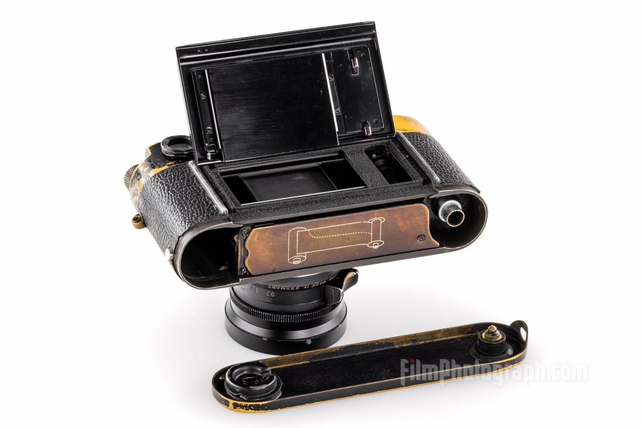 Leica M2 black paint “John Bulmer” - FilmPhotograph.com