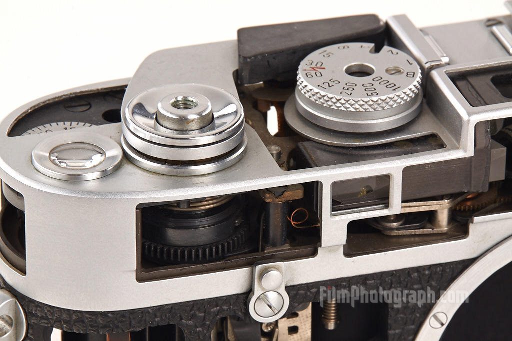 Leica M4 chrome “Cutaway” - FilmPhotograph.com