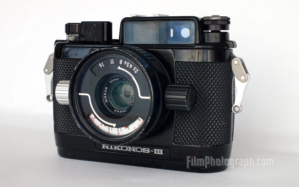 Nikonos III - FilmPhotograph.com