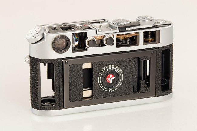 Leica M4 “Cutaway” 1970 - FilmPhotograph.com